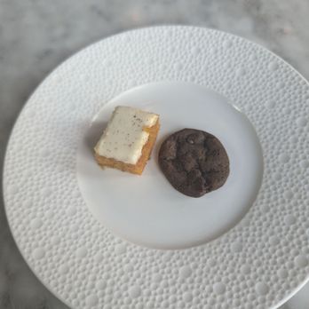 DEUXAVE - Updated April 2025 - 1048 Photos & 704 Reviews - 371 ...