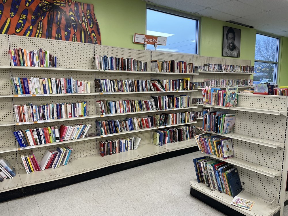 GOODWILL STORE - Updated October 2025 - 17 Photos & 11 Reviews - 9510 ...