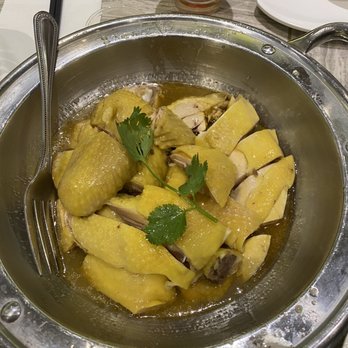 CALGARY COURT RESTAURANT - Updated June 2024 - 238 Photos & 85 Reviews ...