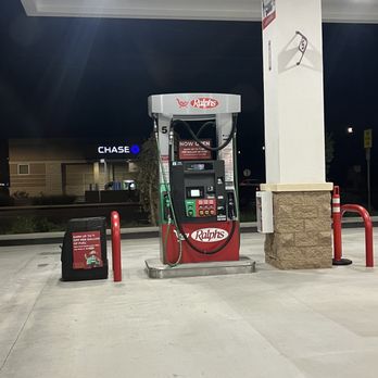 RALPHS FUEL CENTER - Updated November 2025 - 35 Photos - 4001 Ball Rd ...