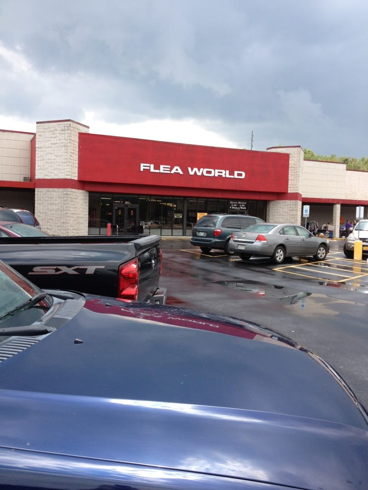 ROCKWOOD FLEA WORLD - Updated October 2025 - 1496 N Gateway Ave ...