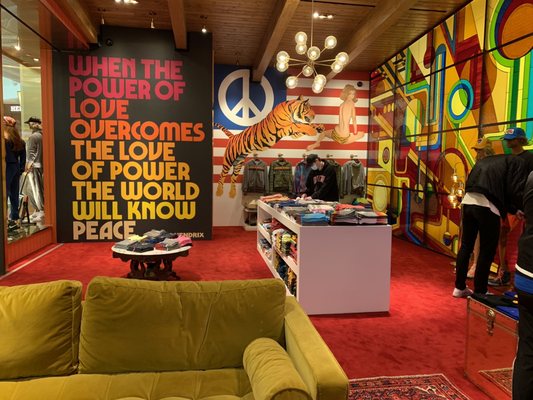 AVIATOR NATION - Updated July 2024 - 13 Reviews - 3131 Las Vegas Blvd S ...