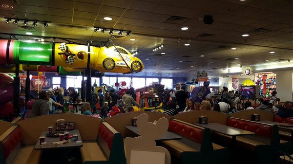 CHUCK E. CHEESE - Updated October 2025 - 27 Photos & 35 Reviews - 601 ...