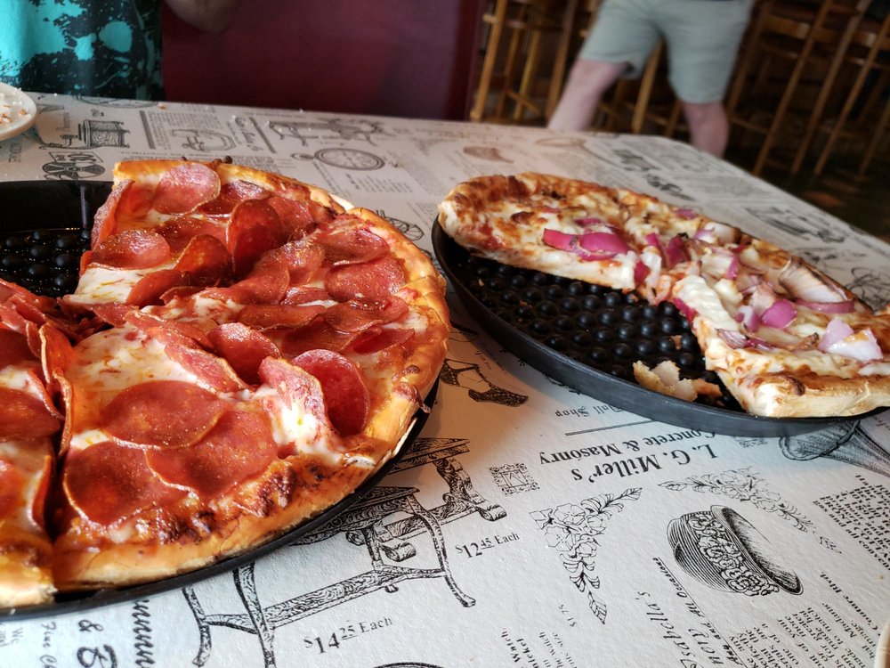 POPPA ROLLO’S PIZZA - 35 Photos & 63 Reviews - 1201 Hewitt Dr, Waco, TX ...