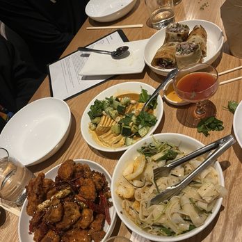 HOP ALLEY - Updated February 2025 - 1030 Photos & 579 Reviews - 3500 ...