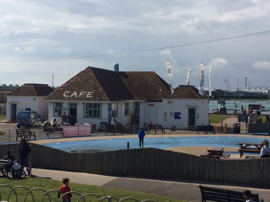 BIG BEACH CAFE - Updated July 2025 - Hove Lagoon, Hove, United Kingdom ...