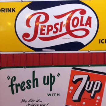 THE HALF MOON DRIVE IN - Updated December 2025 - 23 Photos & 16 Reviews ...