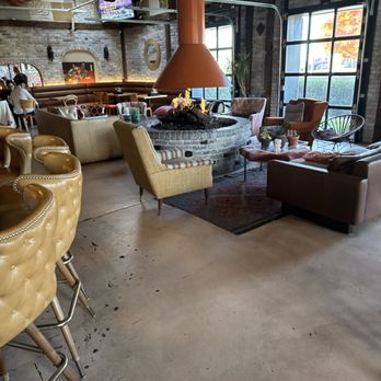 GRAN CASTOR - Updated June 2025 - 630 Photos & 555 Reviews - 2950 ...