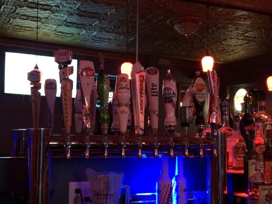 501 BAR & LOUNGE - Updated October 2025 - 10 Photos - 501 Upland Ave ...