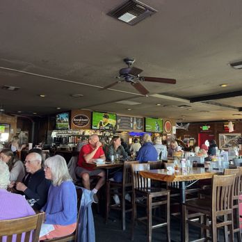 RORY’S OF EDMONDS BAR & GRILL - Updated October 2025 - 138 Photos & 351 ...