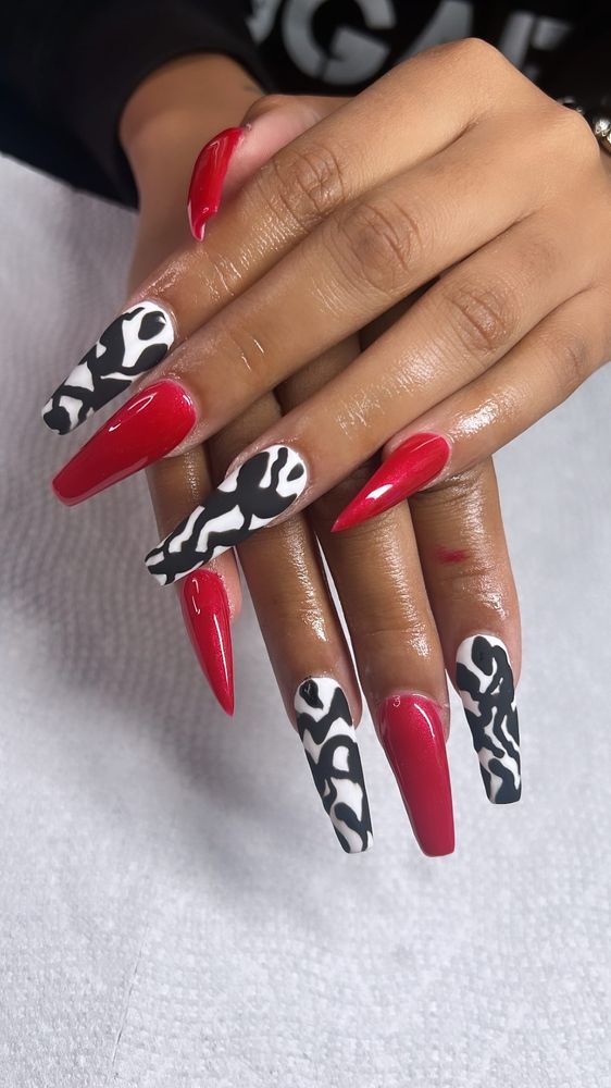 THE NAIL PLUG - Updated August 2024 - 23 Photos - 4735 Jonesboro Rd ...