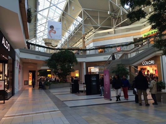 CF FAIRVIEW POINTE CLAIRE - Updated January 2026 - 39 Photos & 36 ...