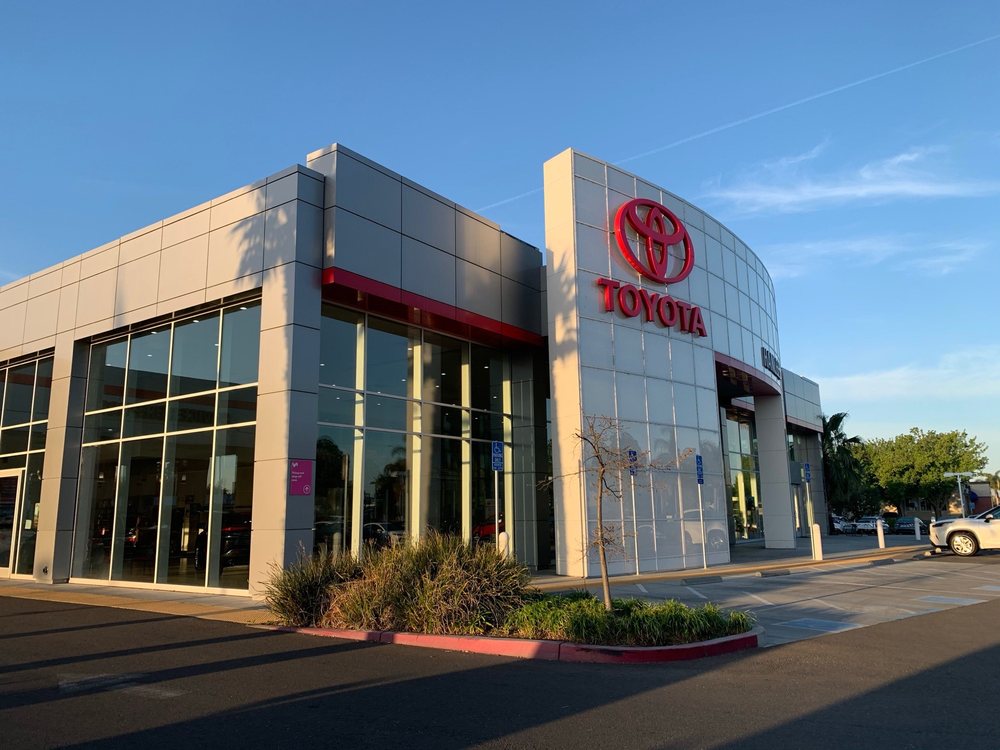 HANLEES DAVIS TOYOTA - SERVICE - Updated April 2025 - 43 Photos & 202 ...