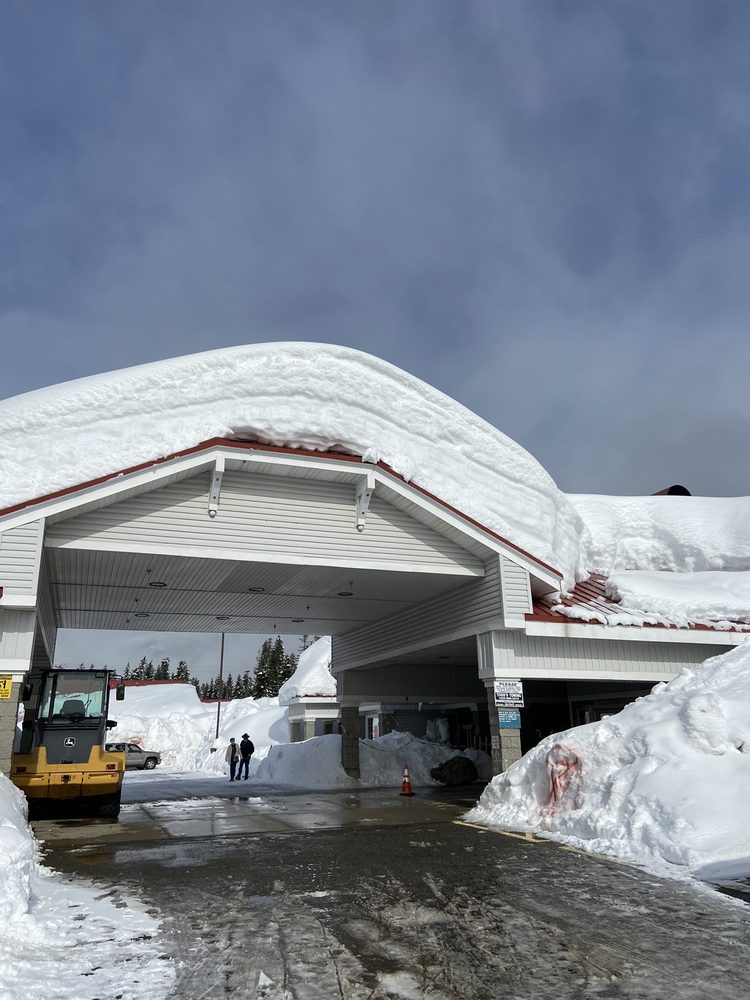 SUMMIT INN - Updated March 2025 - 72 Photos & 84 Reviews - 603 State ...