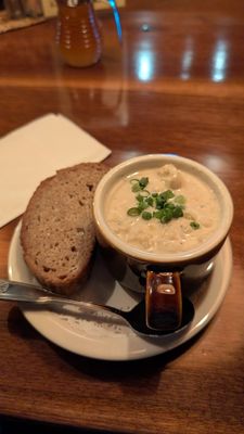 THE YELLOW DELI - Updated July 2025 - 14 Photos & 15 Reviews - 327 ...