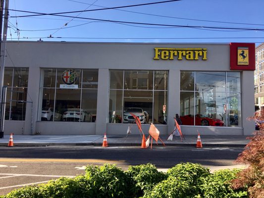 FERRARI OF SEATTLE - Updated October 2025 - 80 Photos & 37 Reviews ...