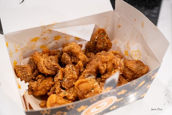 BLOOM CHICKEN - Updated October 2025 - 214 Photos & 91 Reviews - 365 ...