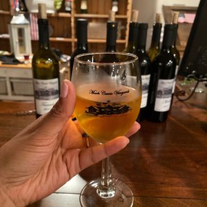 LOVE POINT VINEYARDS AND WINERY - 38 Photos & 12 Reviews - 305 River ...
