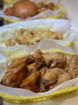 WINGS OVER NEWINGTON - Updated September 2025 - 119 Photos & 88 Reviews ...