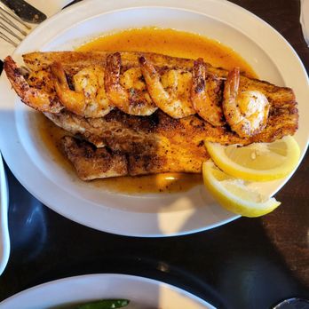 FISHBONES- SOUTHFIELD - Updated December 2025 - 256 Photos & 229 ...