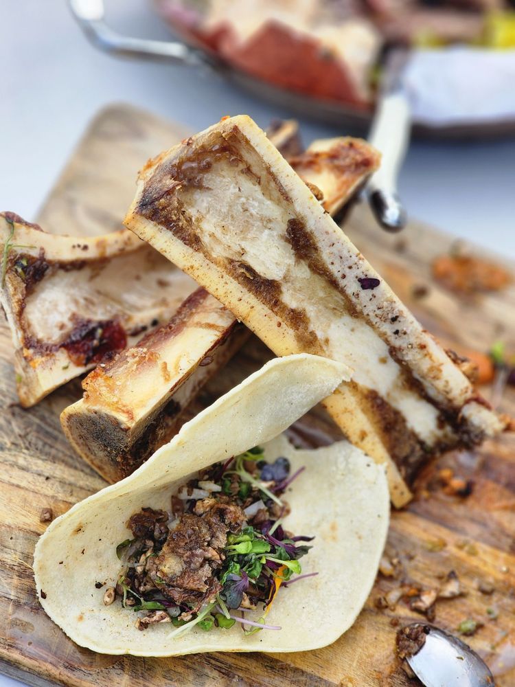 HUMO - Updated September 2025 - 91 Photos & 64 Reviews - 6899 Oak Hill ...