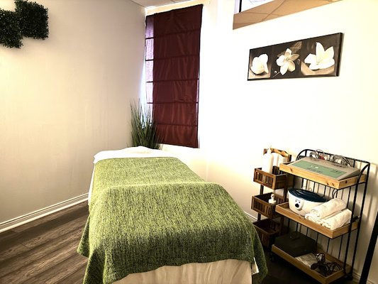 SENSE SPA - Updated December 2025 - 2005 A Yonge Street, Toronto ...