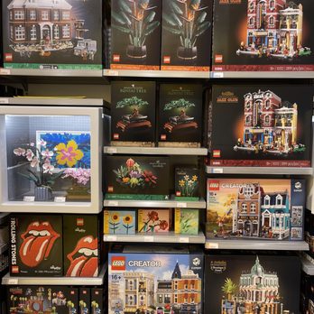 THE LEGO STORE - Updated January 2026 - 97 Photos & 52 Reviews - 3111 W ...