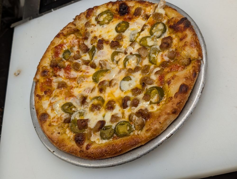 KRIS MID CITY TAVERN - Updated October 2025 - 31 Photos & 14 Reviews ...