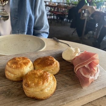 MANUELA - Updated January 2025 - 5871 Photos & 2033 Reviews - 907 E 3rd ...