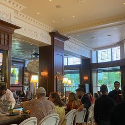 ANSON 11 - Updated March 2025 - 774 Photos & 576 Reviews - 303 N Oregon ...