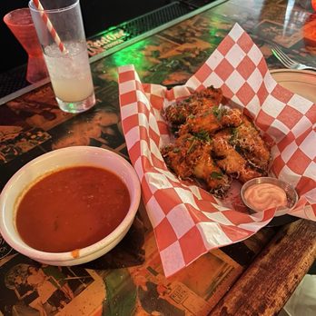 EMMY’S SPAGHETTI SHACK - Updated November 2024 - 895 Photos & 826 ...