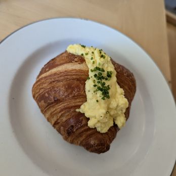 PERENN - RANCHARRAH - Updated December 2024 - 1528 Photos & 609 Reviews ...