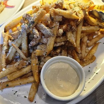 PERLA OYSTER BAR AND GRILL - Updated January 2026 - 106 Photos & 33 ...