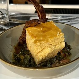 TABLE 22 - Updated October 2025 - 243 Photos & 137 Reviews - 4924 E Busch Blvd, Tampa, Florida ...