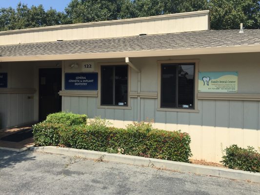 DEEPAK K SACHDEV DDS - Updated September 2025 - 42 Reviews - 122 ...