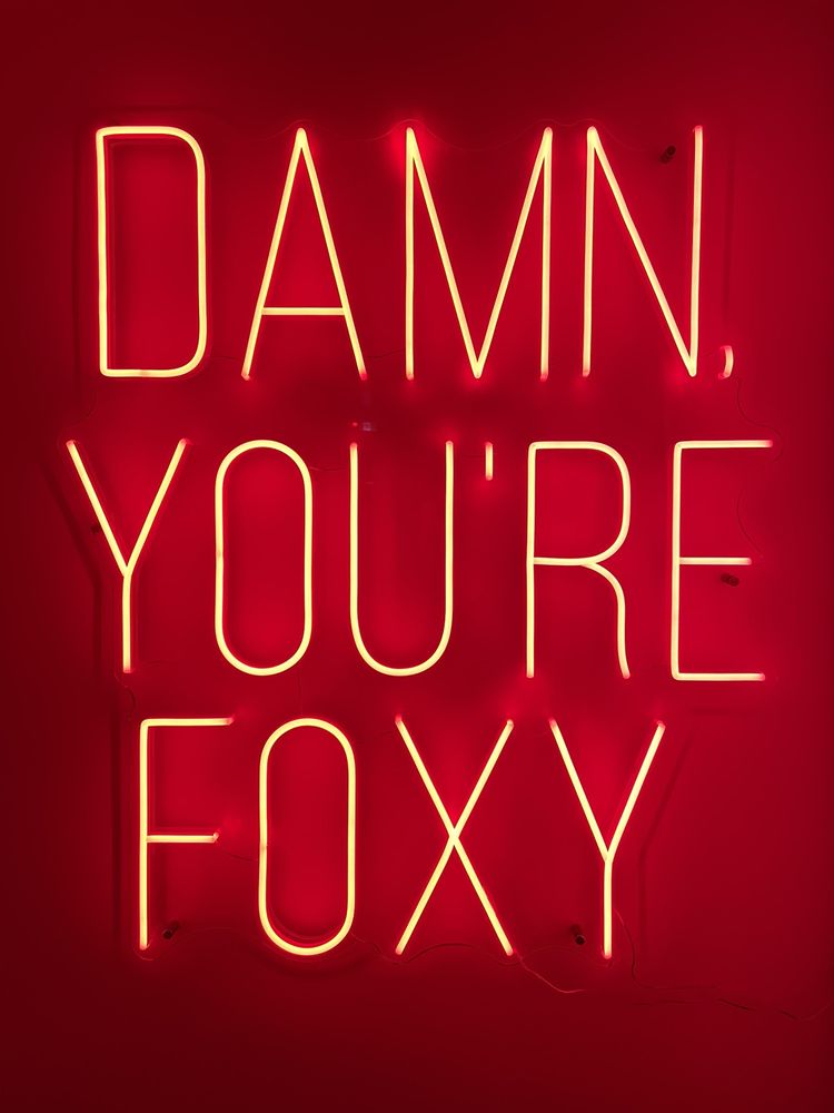 FOXY BOX LASER AND WAX BAR - Updated December 2025 - 823 Queen St W ...