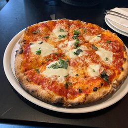 SUTTON’S DELI - Updated December 2025 - 56 Photos & 88 Reviews - 140 N ...