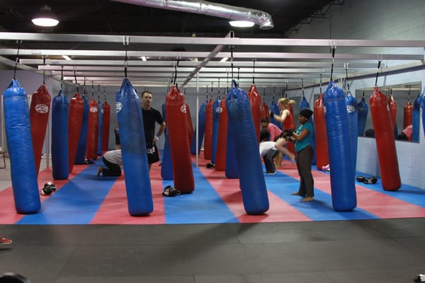 BANGKOK BOXING FITNESS- MIDTOWN - Updated July 2025 - 12 Photos & 76 ...