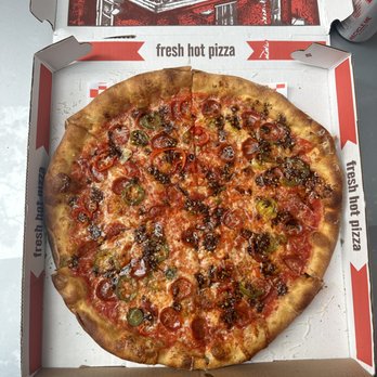 CHRISSY’S PIZZA - Updated December 2025 - 42 Photos & 18 Reviews - 430 ...