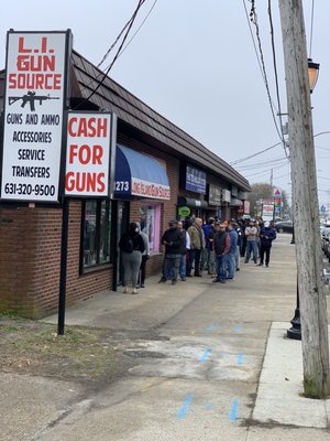 LONG ISLAND GUN SOURCE - 32 Photos & 14 Reviews - 2291 Route 112 ...