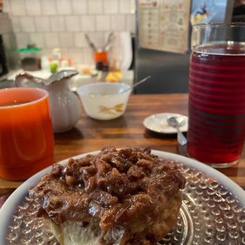 SALT BLOCK BISCUIT COMPANY - Updated July 2024 - 167 Photos & 80 ...