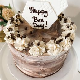 SUGAR BEE SWEETS BAKERY - Updated December 2025 - 334 Photos & 209 ...