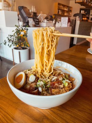 KIRIN NOODLE BAR - 302 Photos & 114 Reviews - 4227 N High St, Columbus ...