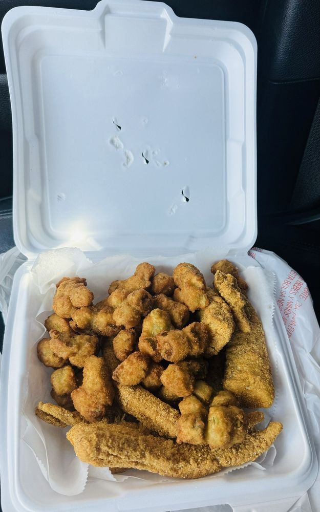FISH CITY - Updated May 2026 - 11 Photos & 43 Reviews - 11513 Blue ...