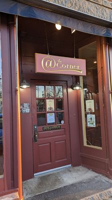 AT THE CORNER - 233 Photos & 251 Reviews - 3 West St, Litchfield ...