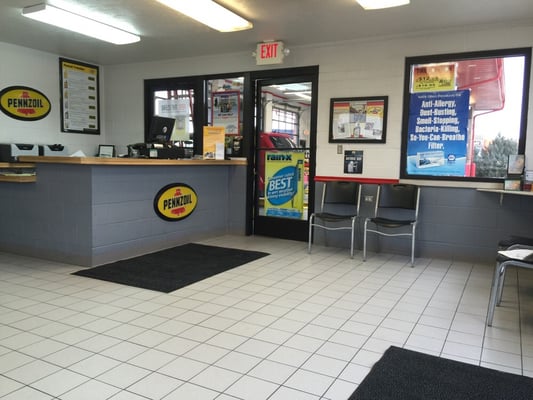 SPEED LUBE OIL CHANGE SHOP - Updated October 2025 - 16 Reviews - 1532 E ...