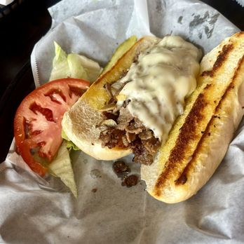 ROADHOUSE WINGS & GRILLE - Updated December 2025 - 72 Photos & 139 ...