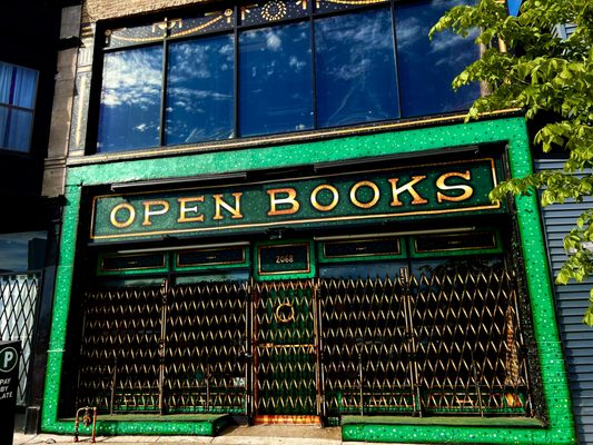 OPEN BOOKS LOGAN SQUARE - Updated October 2025 - 2068 N Milwaukee ...