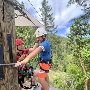 ROGUE VALLEY ZIPLINE ADVENTURE - Updated June 2024 - 118 Photos & 74 ...