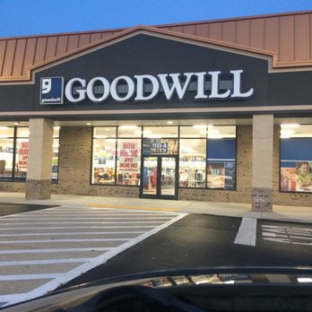 GOODWILL RETAIL STORE AND DONATION CENTER - Updated December 2025 - 21 ...